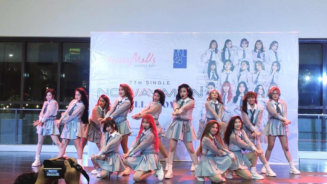 220826 [Ayala Malls Manila Bay] 'No Way Man' - MNL48 Senbatsu - YouTube