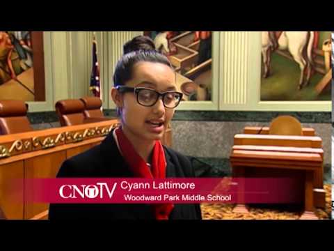 Farm Animals Take the Stand at Mock Trial - YouTube