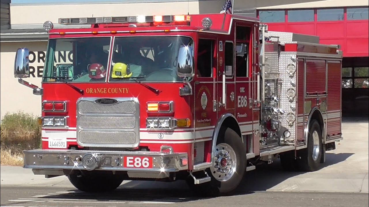 OCFA Engine 86 Responding - YouTube