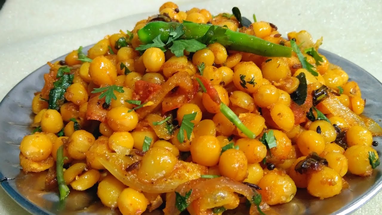 white matar chana masala recipe| सफेद चना मसाला | dry chana masala ...