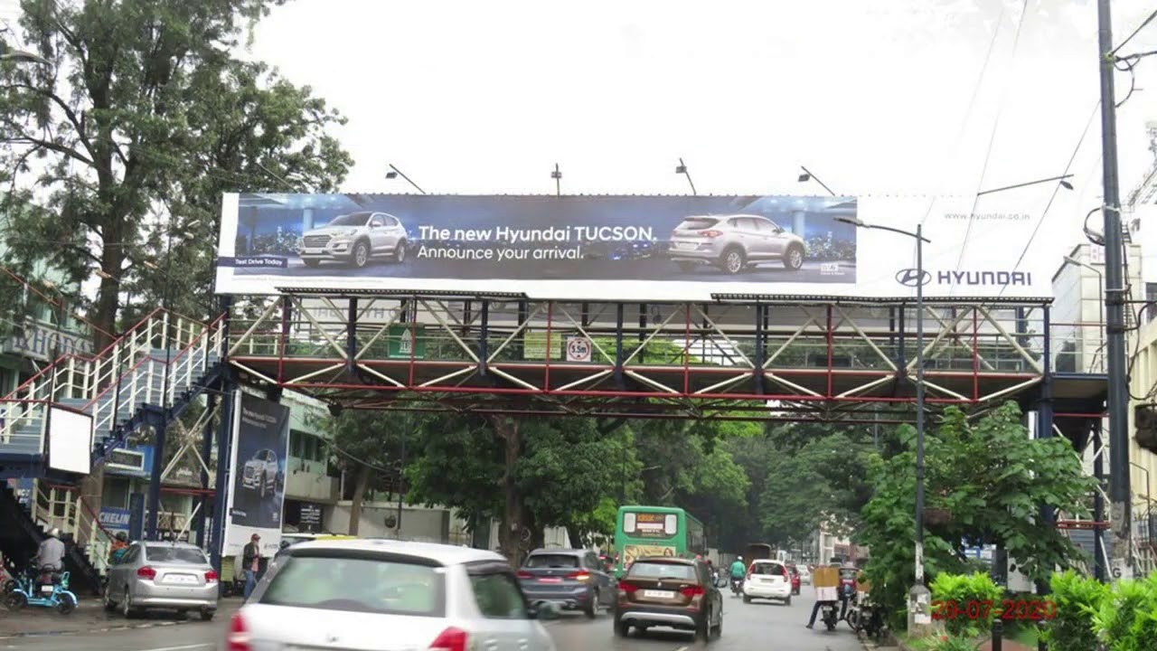 Foot Over Bridge Advertising In Bengaluru - YouTube