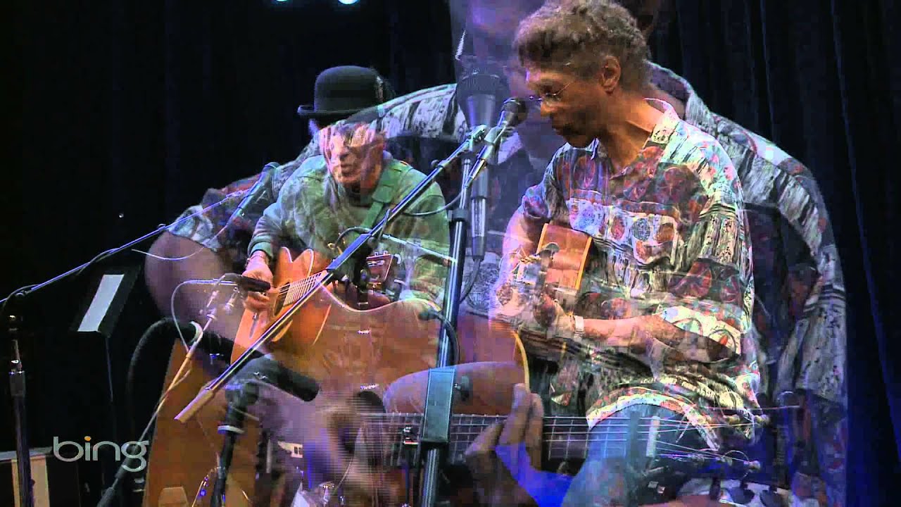 Mississippi Charles Bevel and Chic Street Man - Not Of Seasons (Bing ...