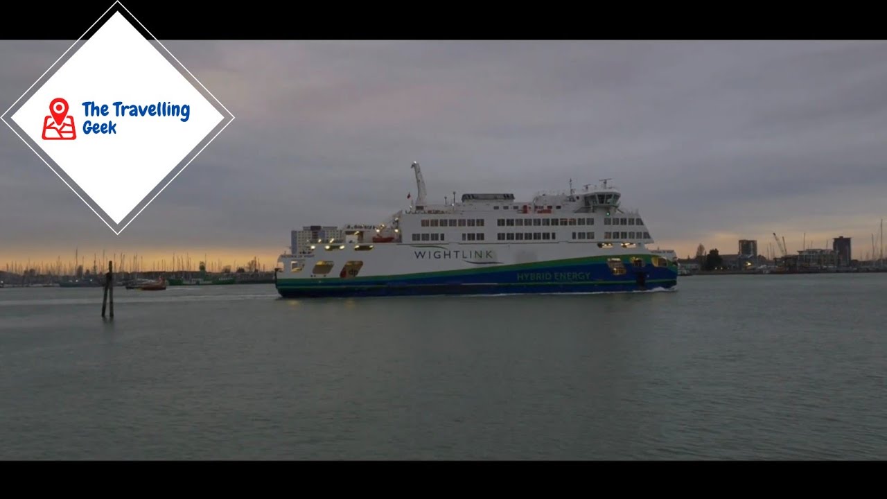 Victoria of Wight & Wight Ryder 2 - YouTube