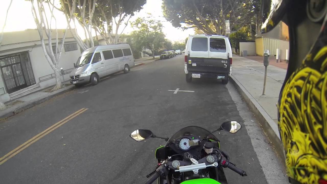 Motorcycle Breaks Down - YouTube