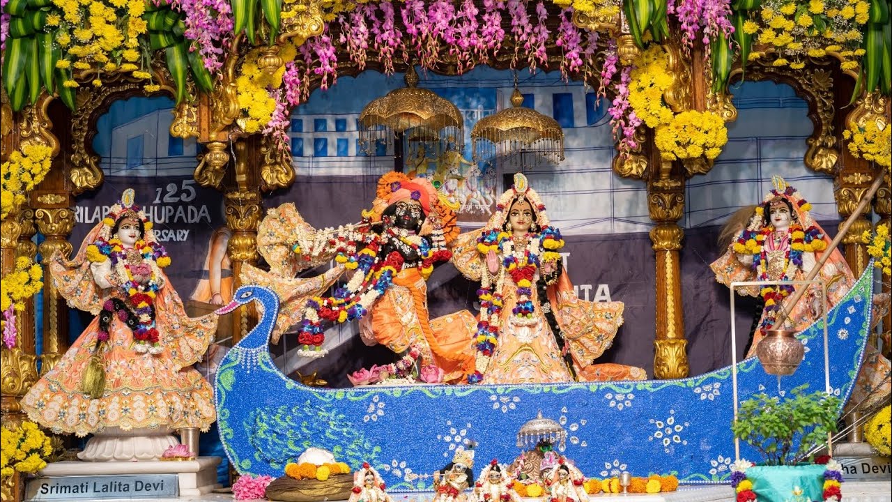 boat festival Sri Sri Radha parthasarathi Mandir Delhi ISKCON TEMPLE ...