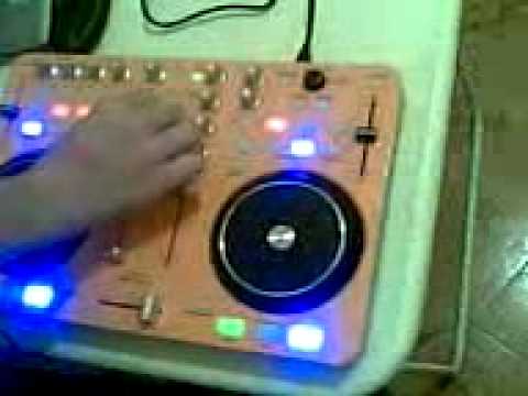 Dj Pinto pinchando en directo - YouTube