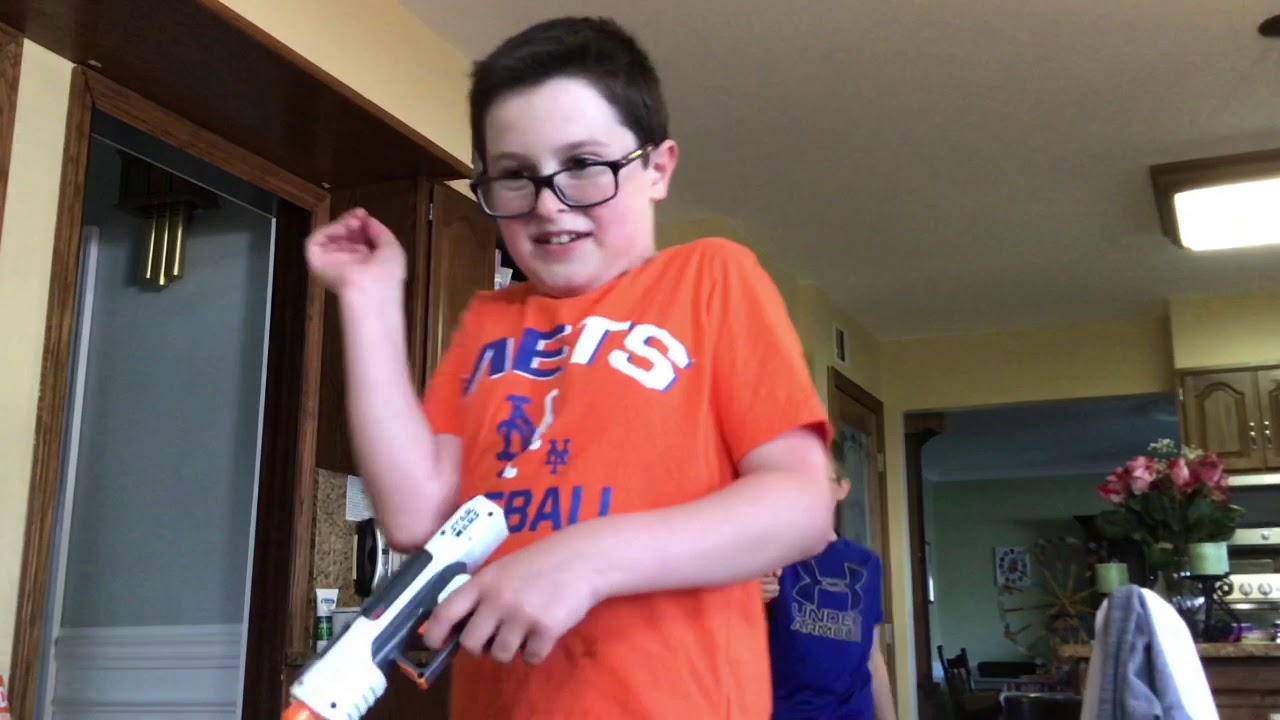 Epic Nerf Battle!😲 - YouTube