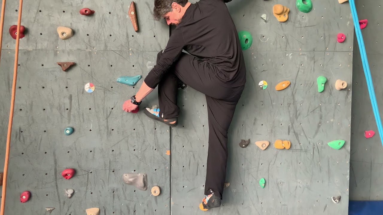 Le pied-main.2 / Techniques et mouvements en escalade. - YouTube