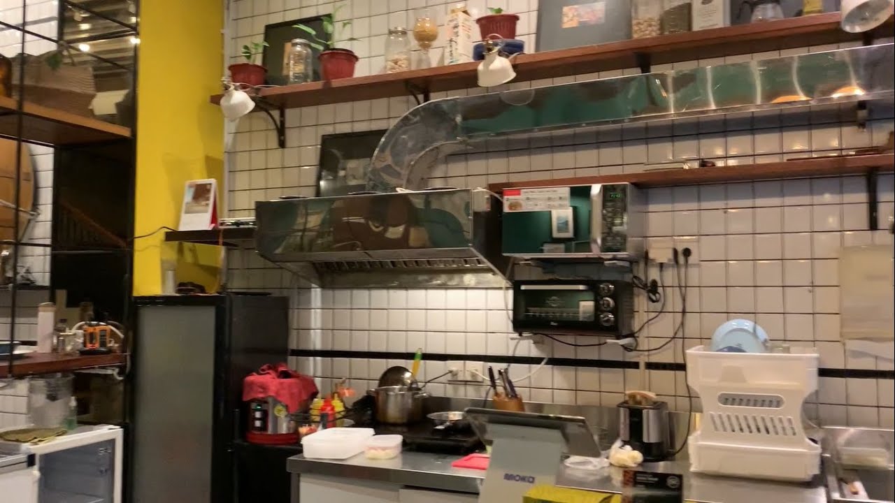 Cafe Vlog #1 | OST COFFEE MERR - YouTube