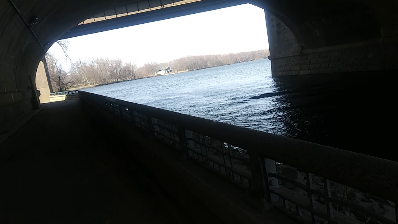 scary underpass - YouTube