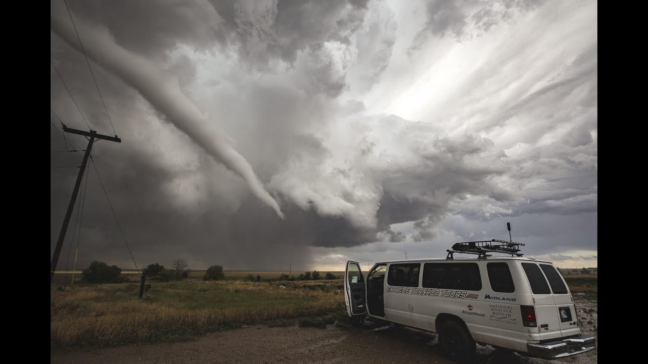 The Chase - 1995 Storm Chasing Documentary - YouTube