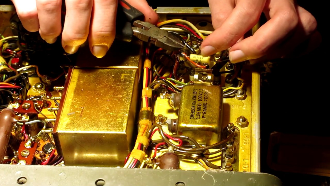 Signal corps Reciver radio Model R 174 / URR U.S. Army pt 2 of 6 - YouTube