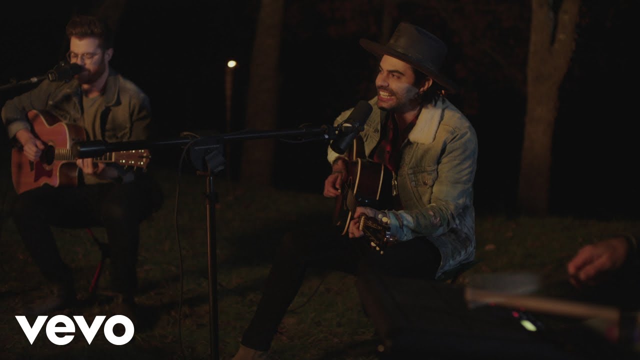 Niko Moon - DANCE WITH ME (Campfire Sessions) - YouTube