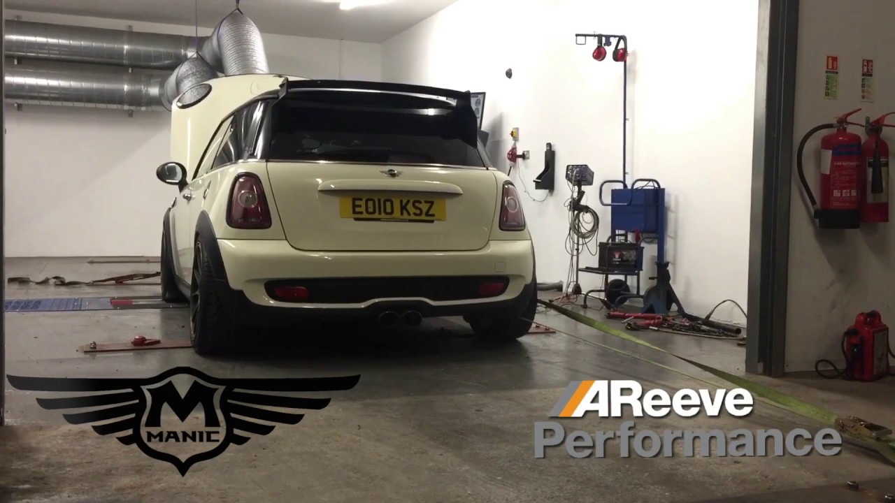 Manic motorsport Mini Cooper S R56 N18 on dyno - YouTube