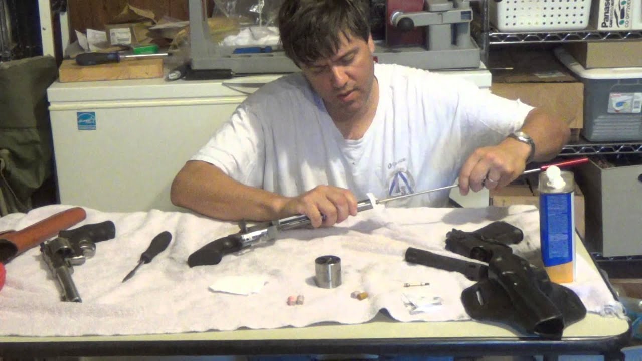 Powder coating fouling (handgun) - YouTube