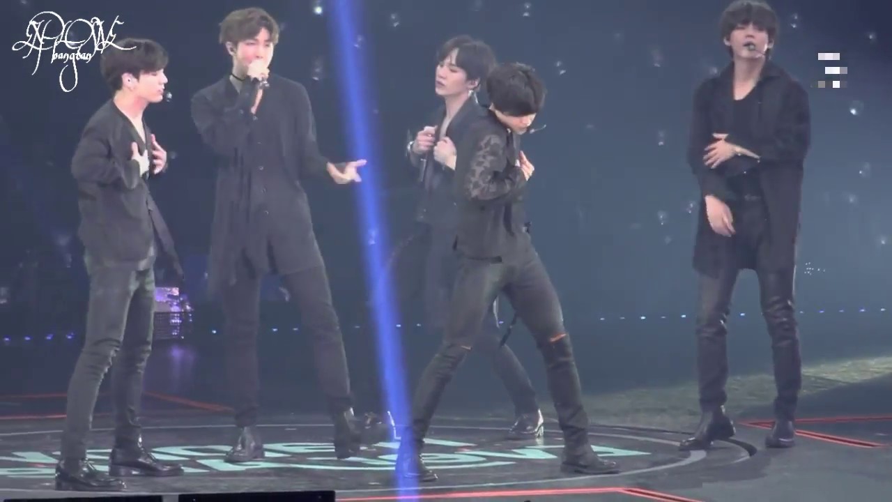 180418 방탄소년단 지민 LET GO (JIMIN FANCAM) - YouTube