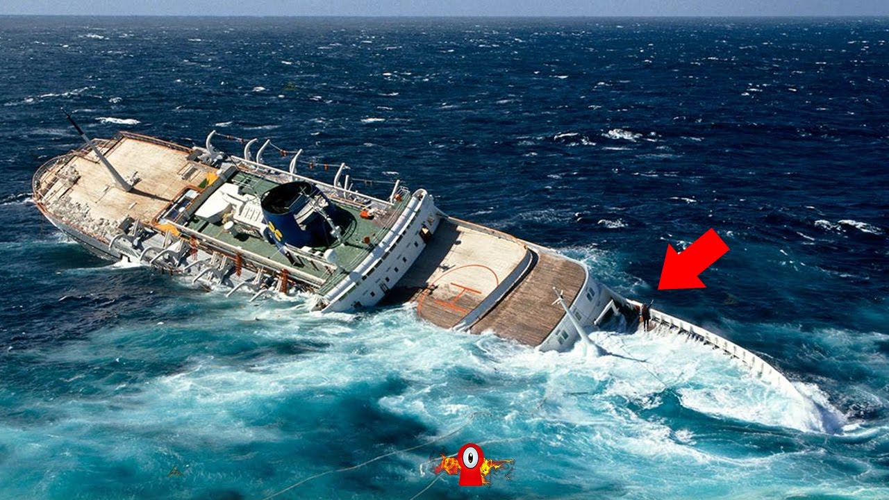 NAVIO AFUNDANDO: OCEANOS - YouTube