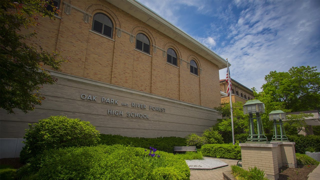 Oak Park and River Forest 2024 Commencement - 5/26 at 3 p.m. CT - YouTube