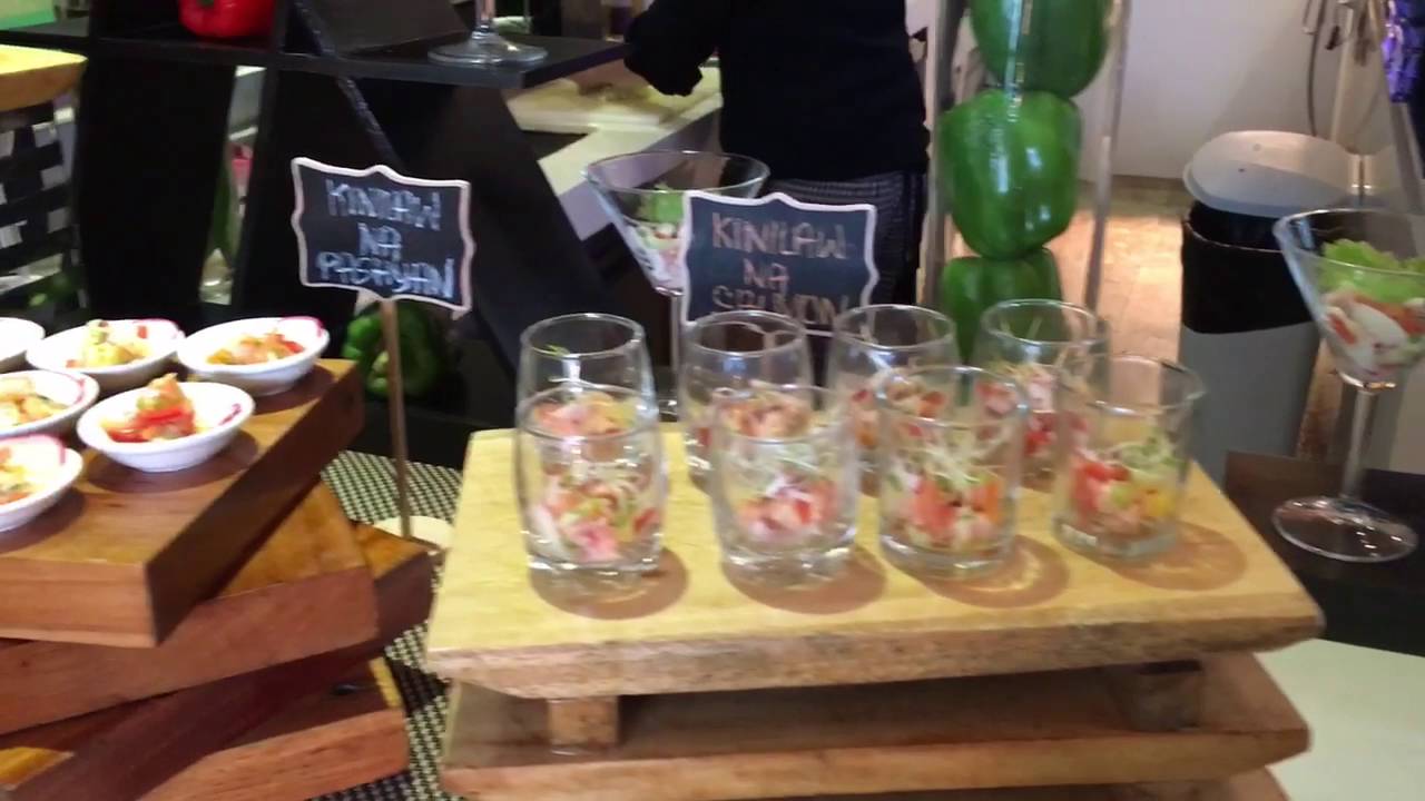 Lunch at Cafe Marco Buffet in Marco Polo Davao - YouTube