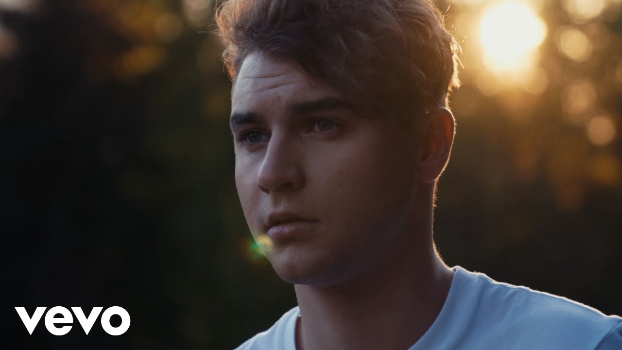 Chris Steger - Gib Ma An Grund - YouTube