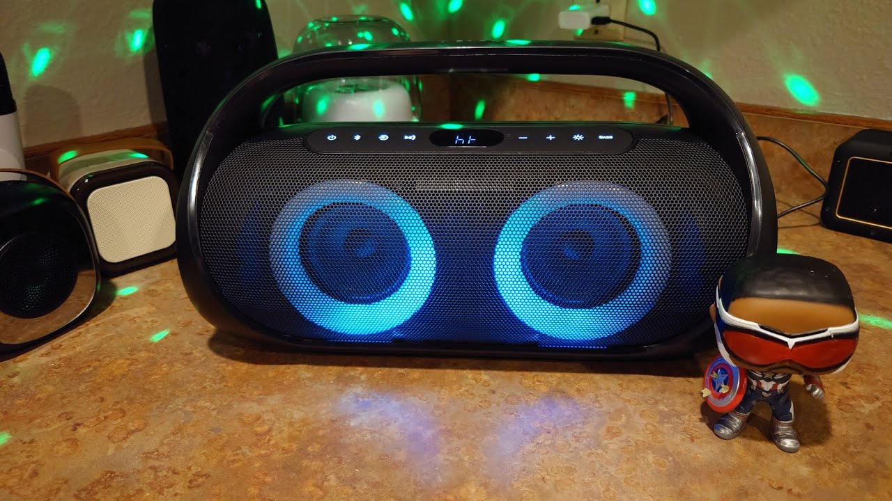 ONN Groove Portable FM Boombox Speaker aka: GrooveBox 📻A $40 Boombox? 😲 ...