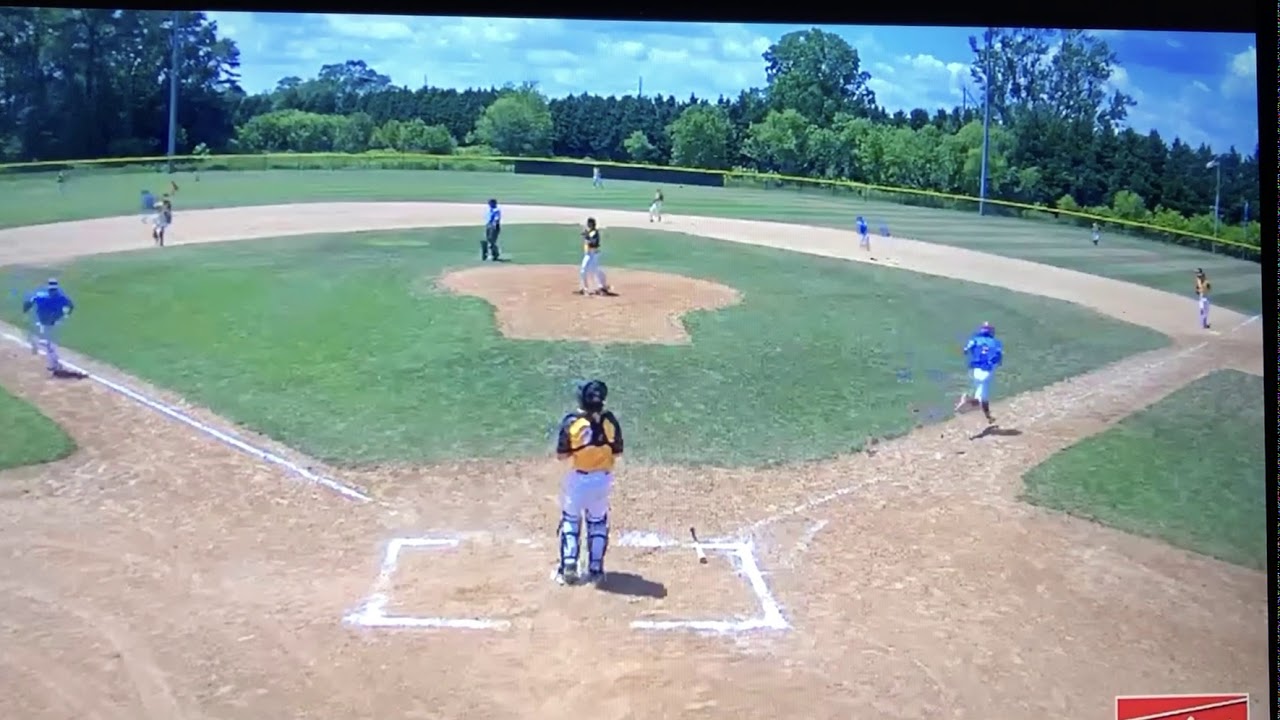 Making the good play at 3rd base - YouTube