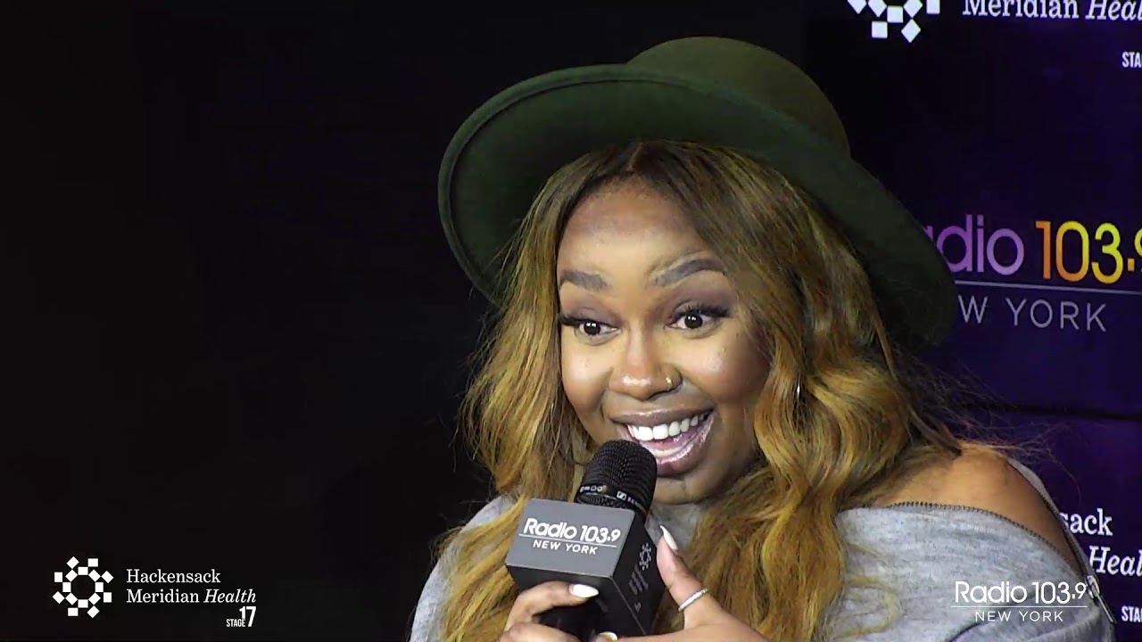 Casey J LIVE from HMH Stage 17! - YouTube