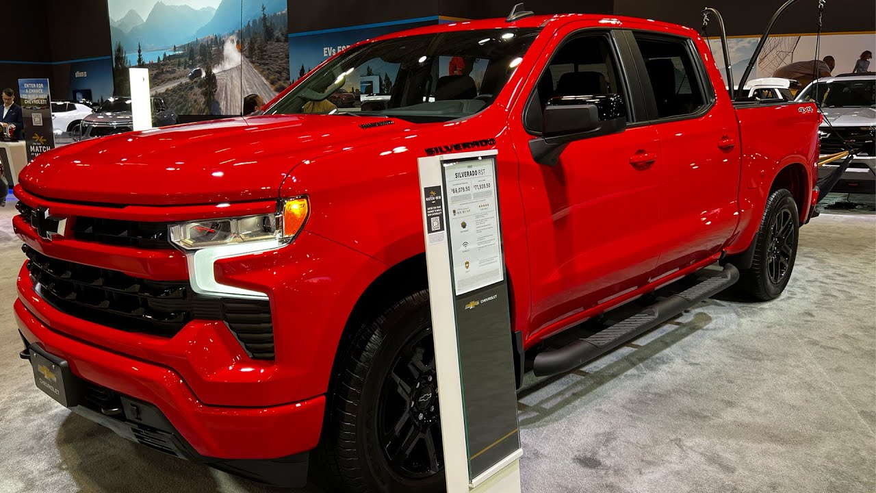 2023 Chevrolet Silverado RST Diesel - First Look - YouTube