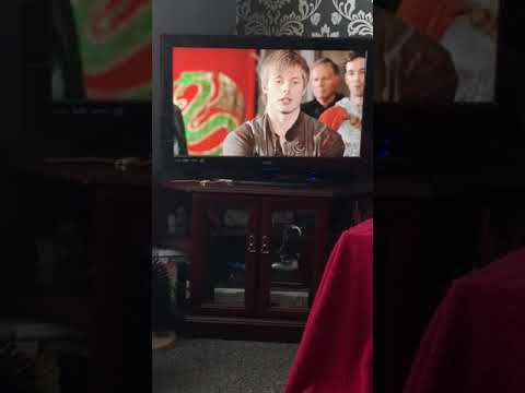 Merlin funny moment uther farting s2 episode 3 goblins gold