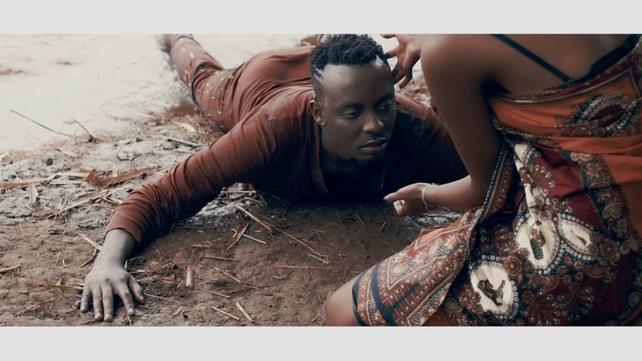 URANYURA By Jules SENTORE Video Official - YouTube