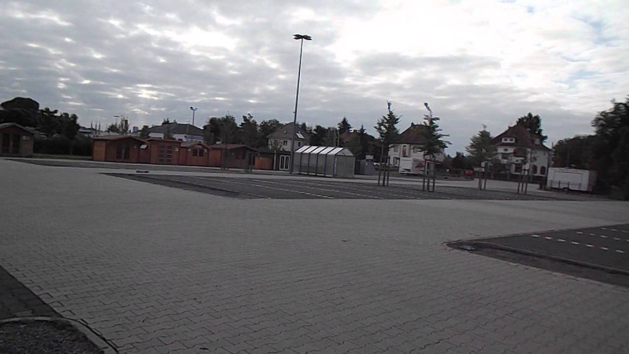 DeAgostini RB7E GreenBull - YouTube