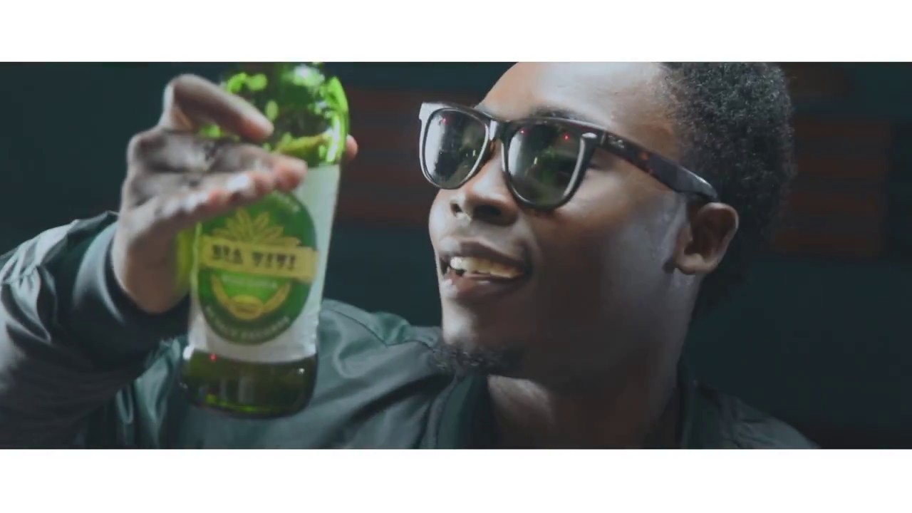 CRISBA - Bia Vivi Hou Coca (Clip Officiel) - YouTube