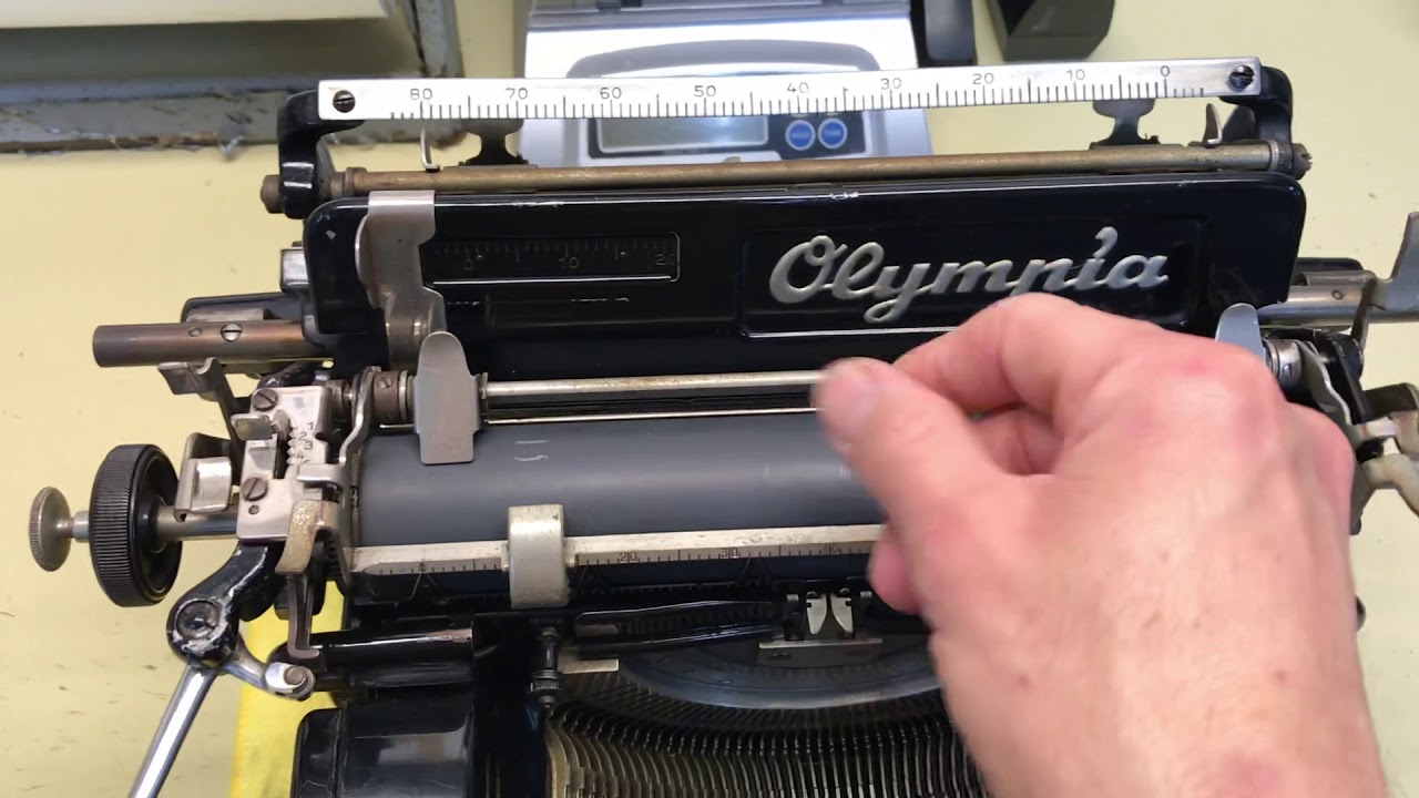 1936 Olympia Model 8 Typewriter - YouTube