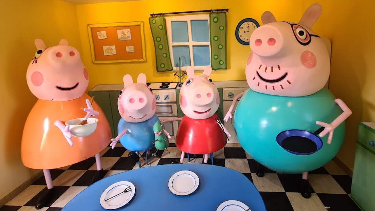 Diana and Peppa Pig Theme Park - YouTube