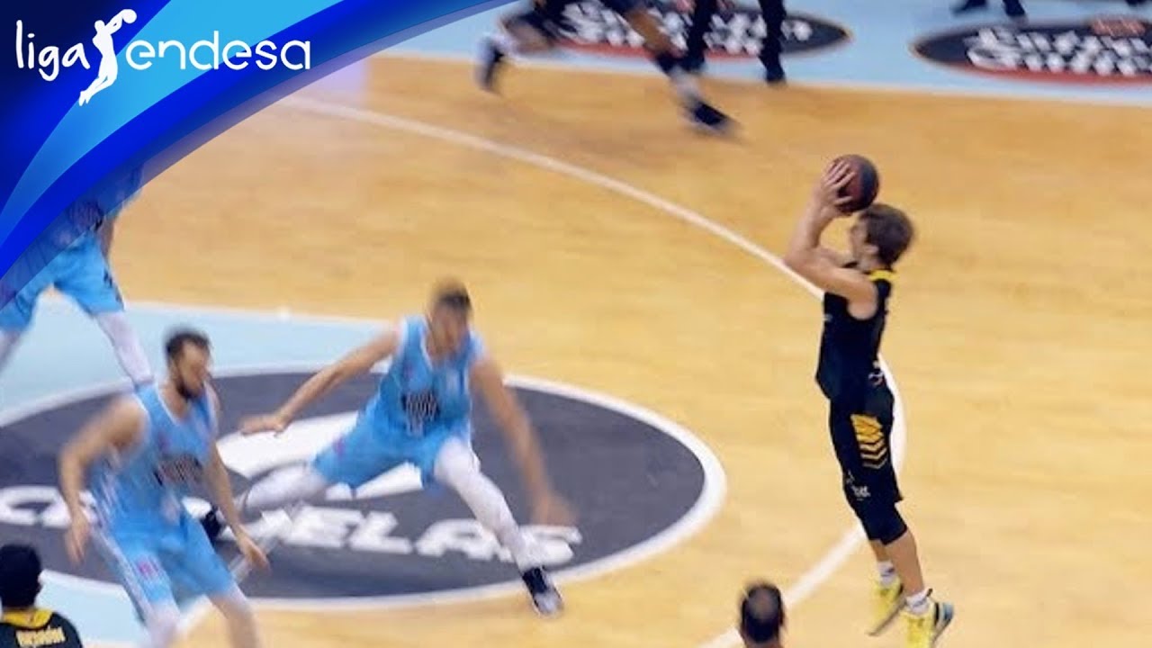 TRIPLAZO de Nico RICHOTTI para ganar en LUGO | Liga Endesa - YouTube