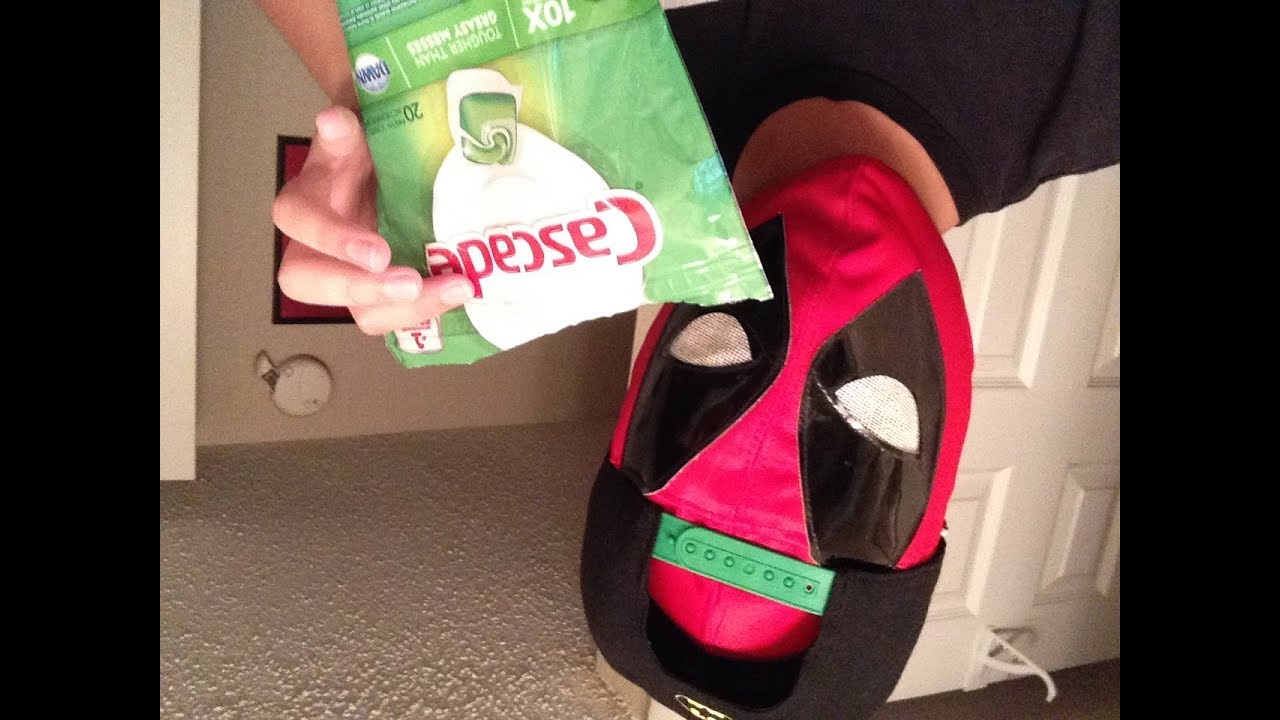 Eating TIDE And CASCADE Pods! #TidePodsChallenge - YouTube