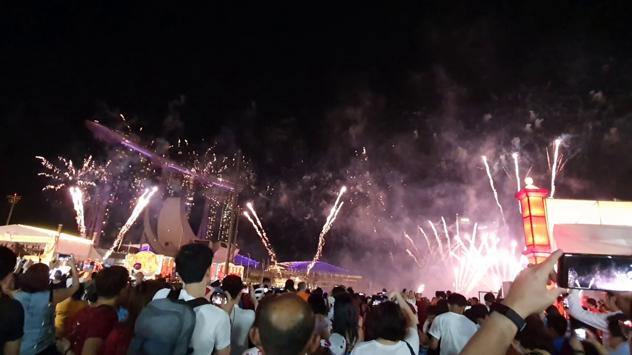 CNY Fireworks 2020(1) - YouTube