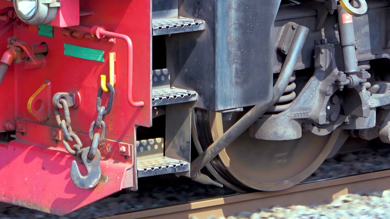 Special Sound of EMD Locomotive Waiting to Enter Rejosari Station ...