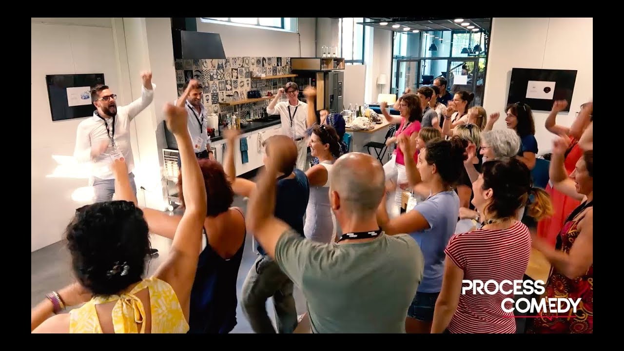 Atelier Théâtre Process Comedy - YouTube