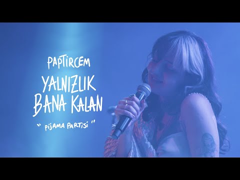 Sena Gül - Yalnızlık Bana Kalan (Live @PİJAMA PARTİSİ)