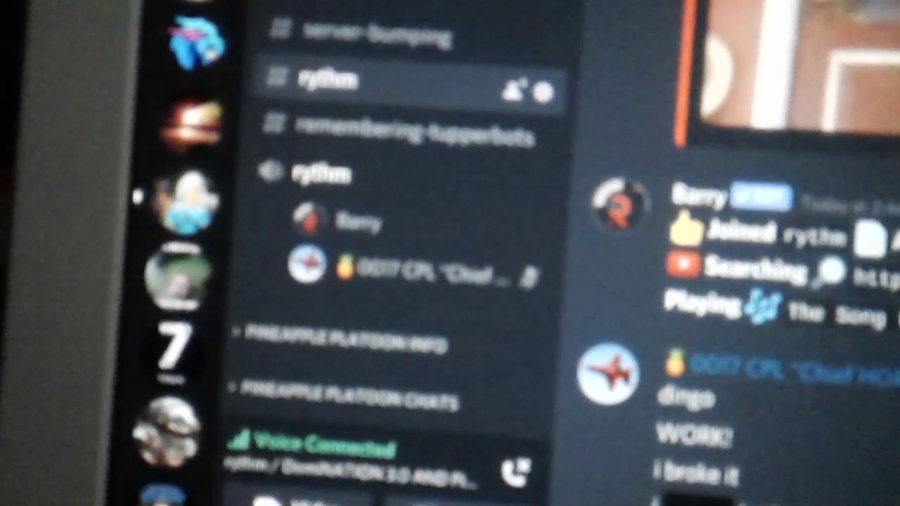 I broke the rhythm bot on discord - YouTube