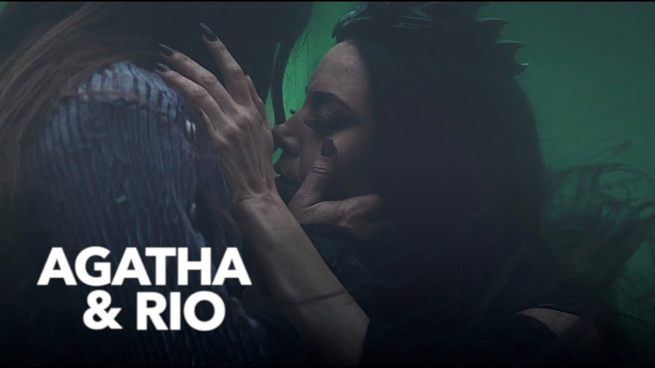Agatha & Rio | The End - YouTube