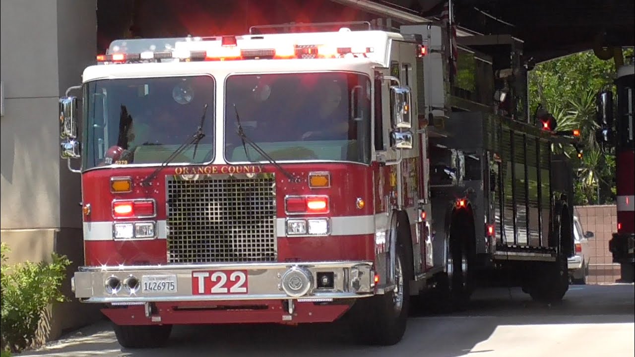 OCFA Truck 22 Responding - YouTube