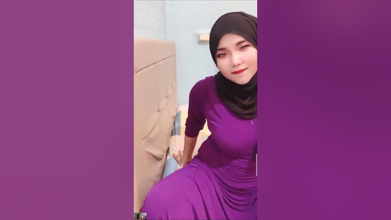 Bigo live jilbab daster ungu goyang di ranjang, cewek cantik hot viral #cantik #cewek #hidup # ...