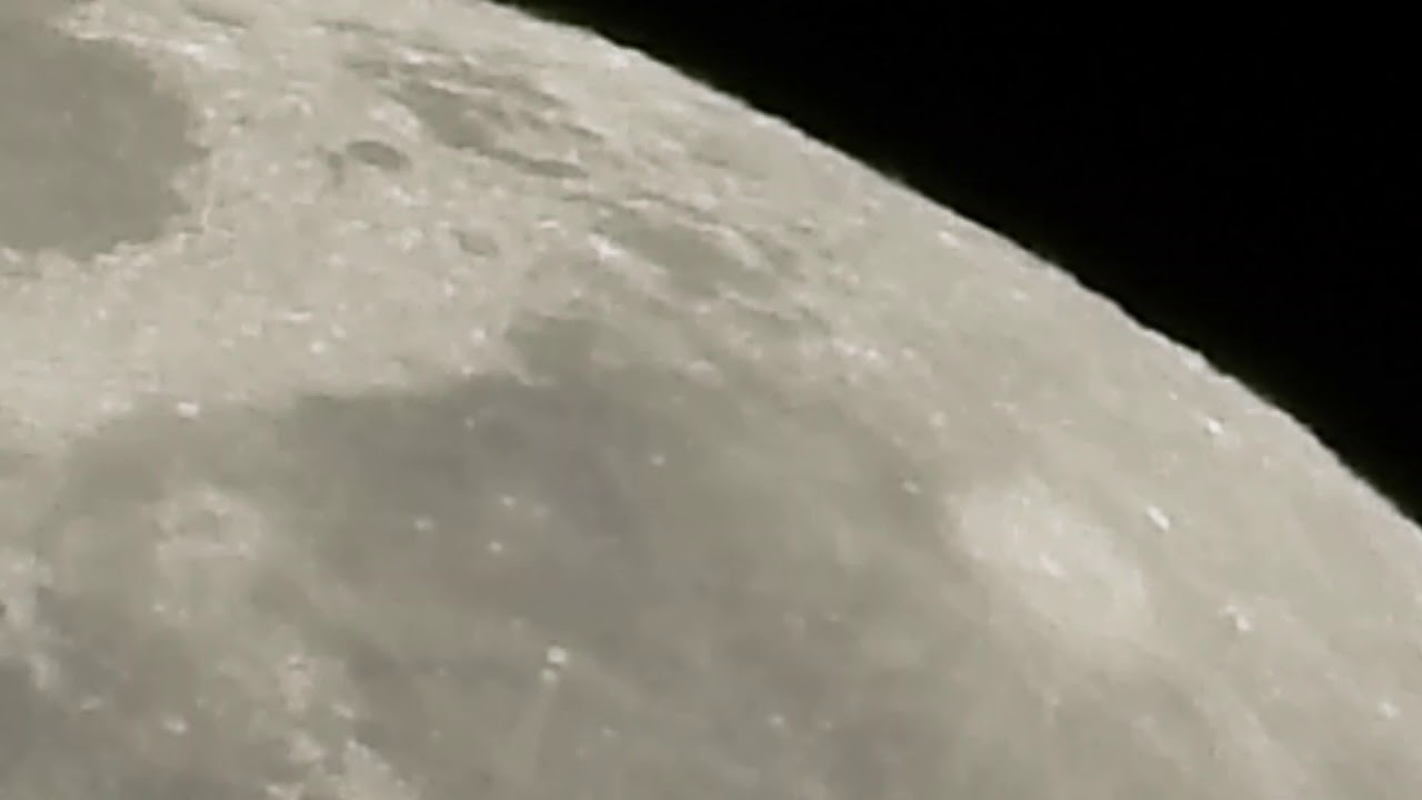Nice clear MOON capture . Gets better at 1 min & on - YouTube