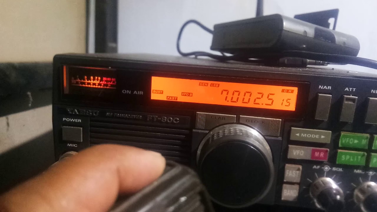 Tes YAESU FT-80C - YouTube