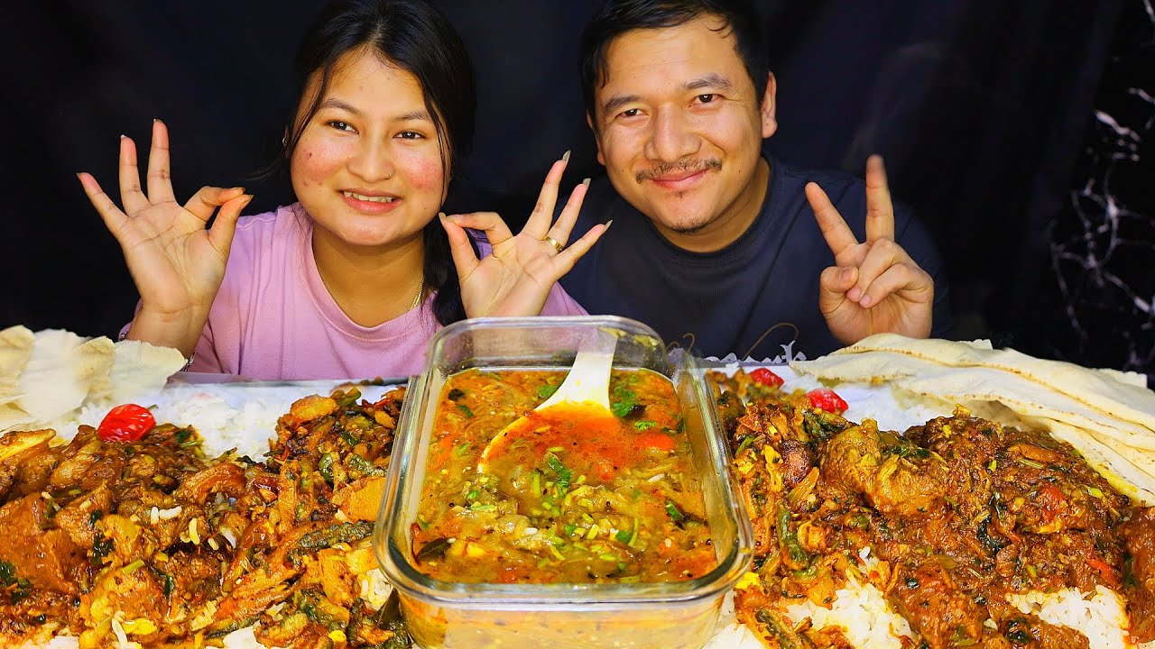Spicy Buffalo Curry & Kalo Dal Mukbang 🍛| Nepali Traditional Food Feast ...