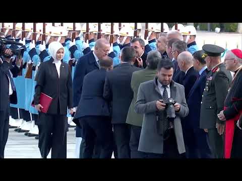 Papa: “Merhaba asker” Erdoğan: “Good” 