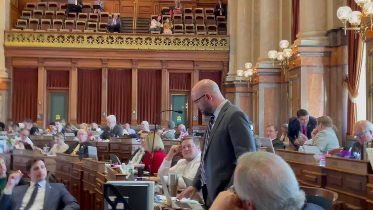 Iowa Rep. Jacob Bossman speaks on bill to prohibit pit bull bans - YouTube
