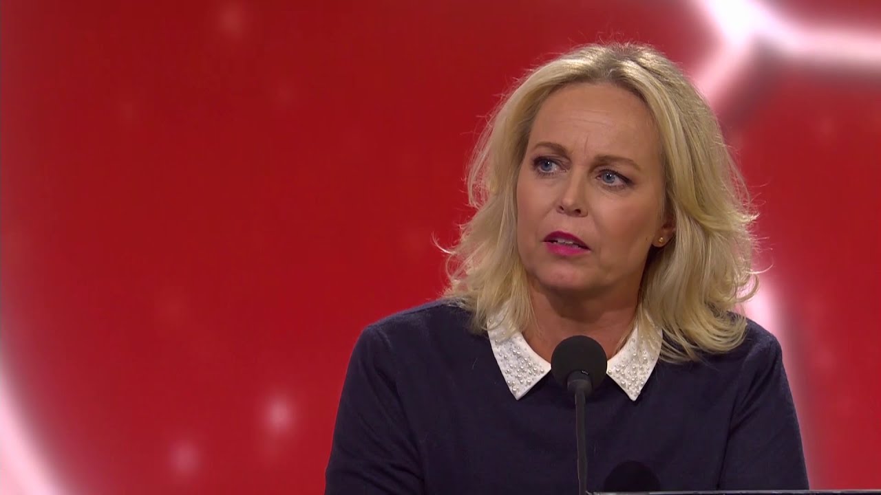 Riktigt stark duell av Annika Andersson - Parlamentet (TV4) - YouTube